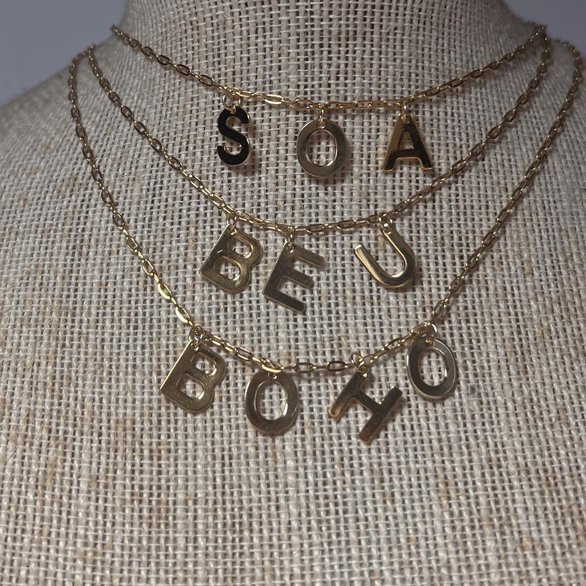 Custom necklace – Vaya Papaya